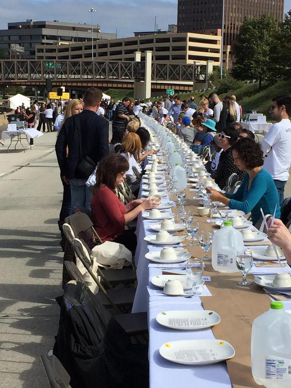 500 People Ate Dinner on a Freeway in Akron This Weekend — Streetsblog USA